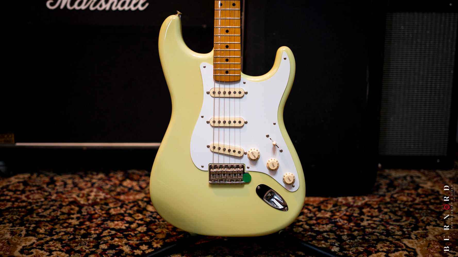 Fender Stratocaster Classic 50s series Apple Green Strat FSR 2015 MIM ...