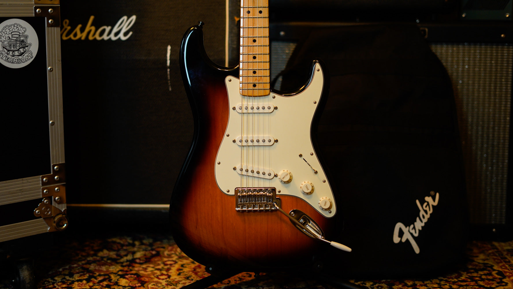 Fender Stratocaster Players 2014 Sunburst with Maple Fretboard – Texas ...