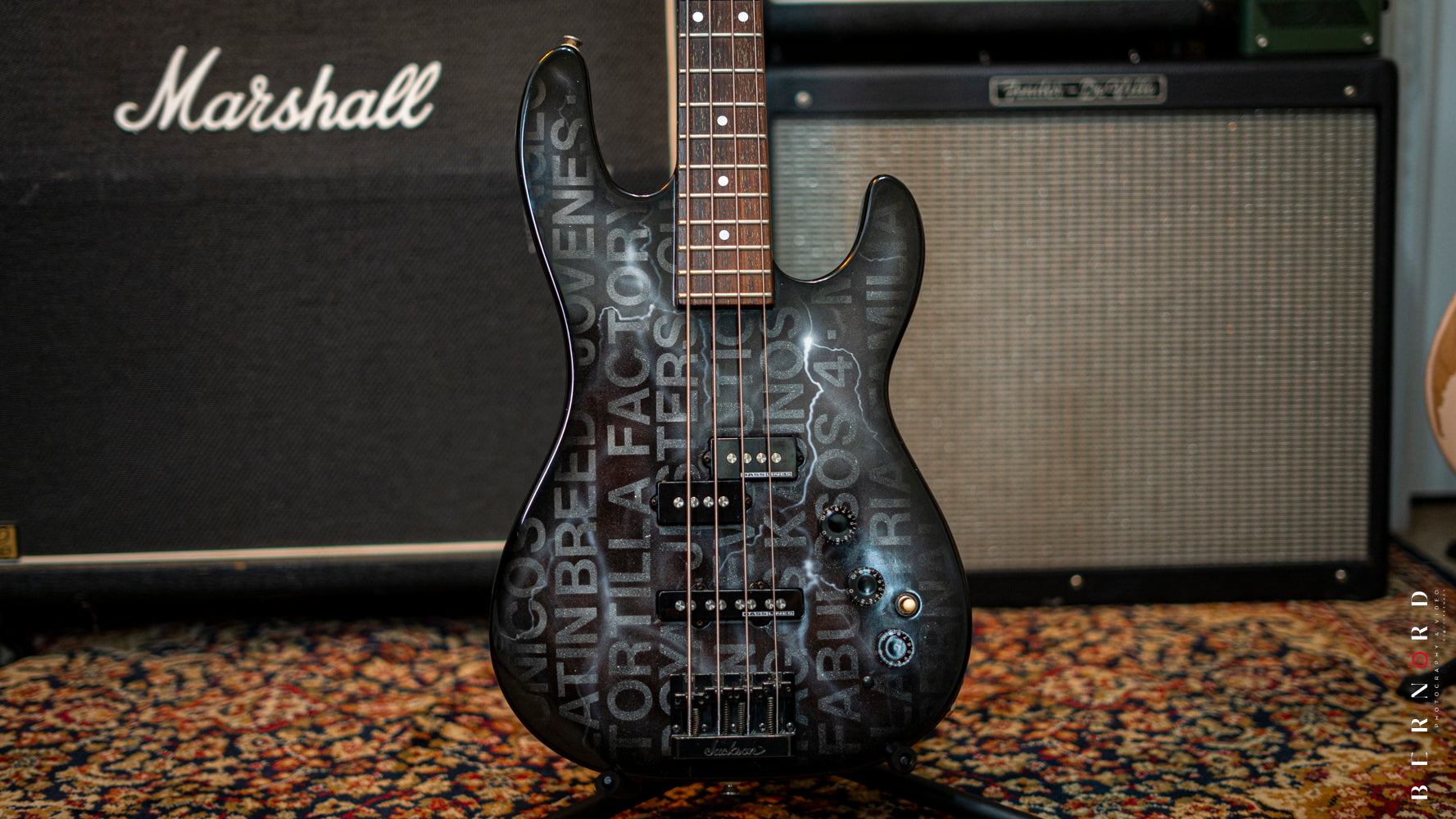 Charvel B3 Bass 1986 Graphics "Rare" Neck-through body Bass line Picku ...