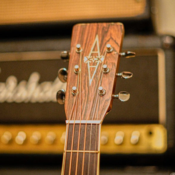 Alvarez 5014 1970's Natural OM/000 size acoustic. Made in JAPAN – Texas ...